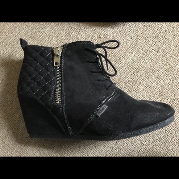 BONGO | Shoes | Black Bongo Wedges Size9 | Poshmark